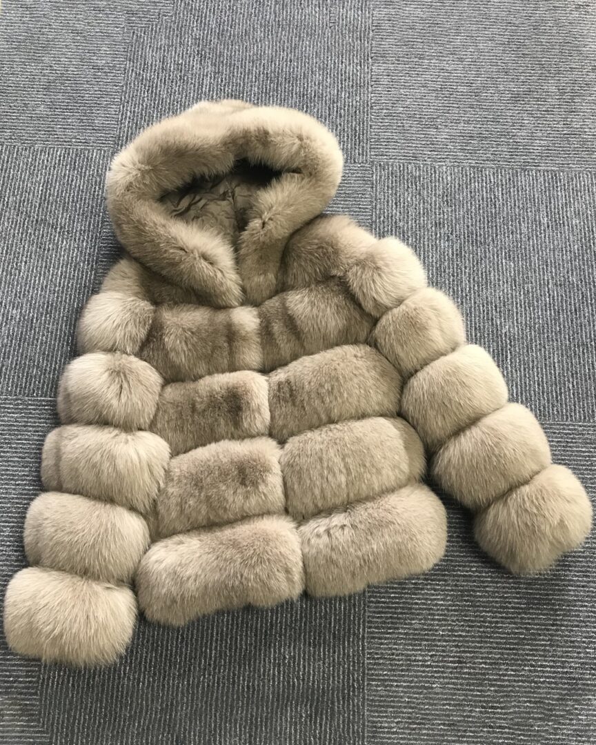 Fox Fur Coat with Hood "Brandy" - Real Fur Coats for Women - Aria Moda