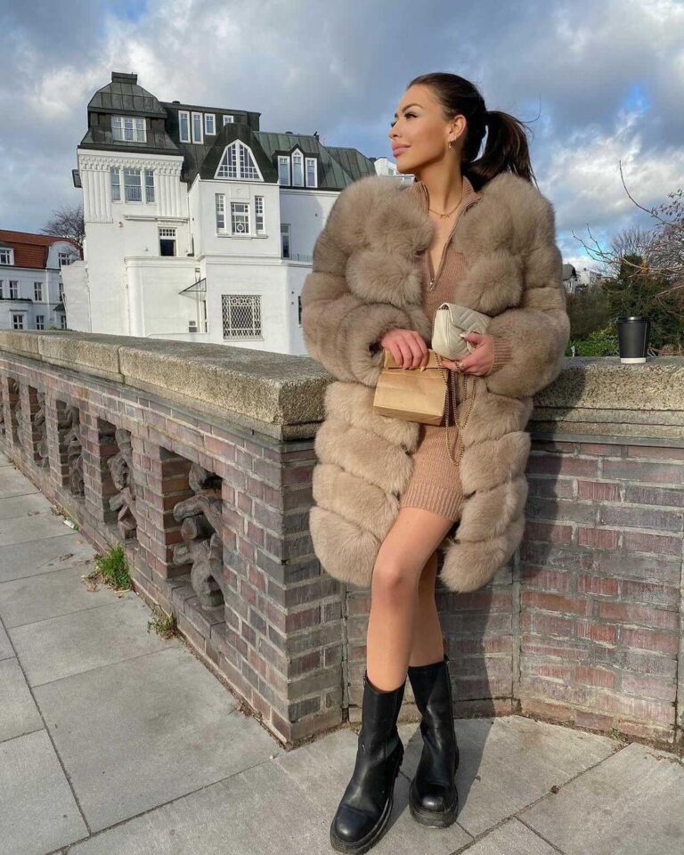 Fox Fur Coat with Square Panels "Gloria" - Real Fur Coats for Women ...